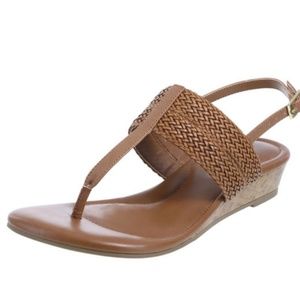 dexflex comfort | Shoes | New Dexflex Comfort Low Wedge Sandals Sz 65 ...